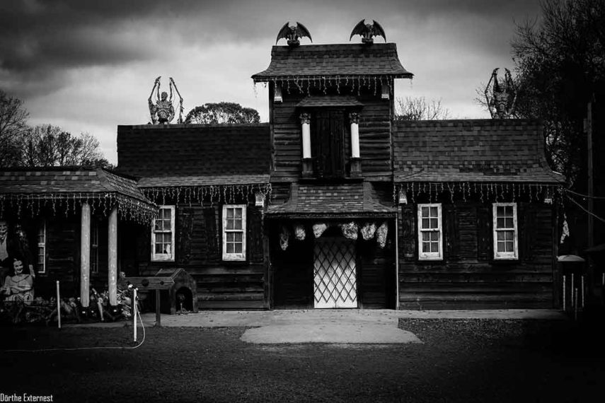 The History of Haunted Houses! - America Haunts, representing the best ...